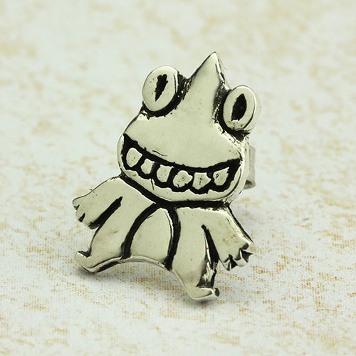 OHM Art Toy Creation Earring 1 – OHM Thailand