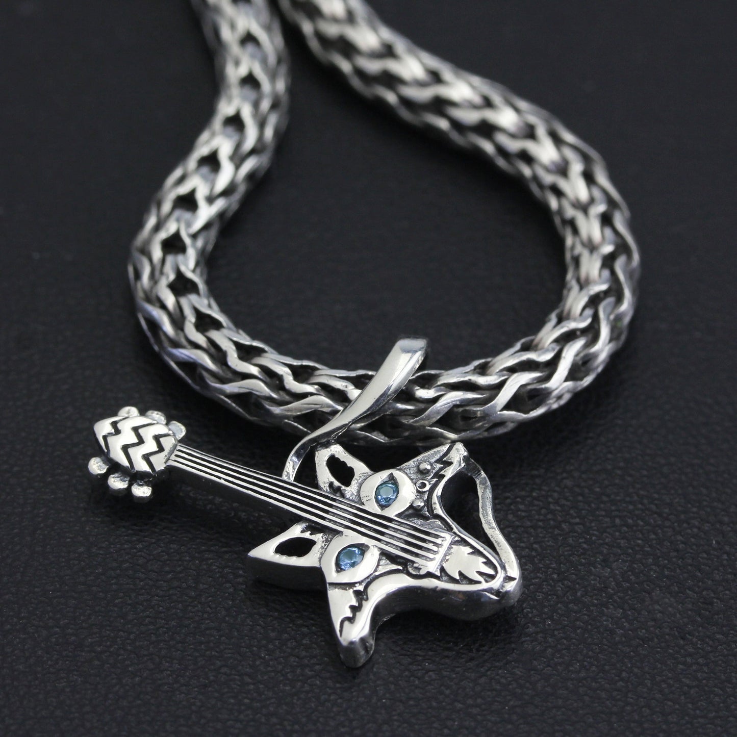 Blue Eyed Bark - Limited Edition – OHM Thailand